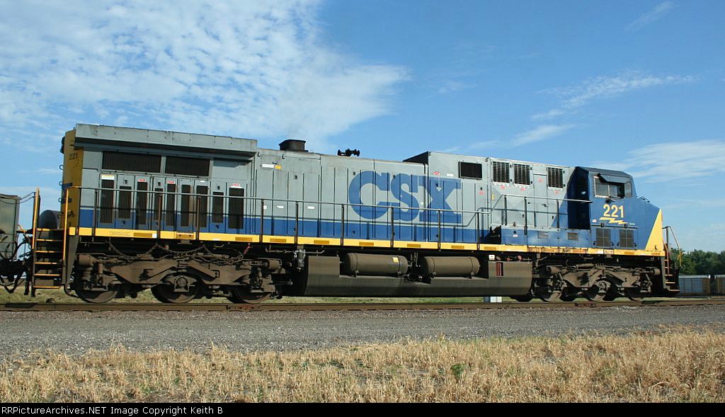 CSX 221